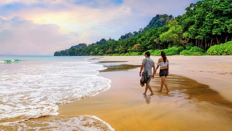 Favorite place beach for a walk | Check Iqama